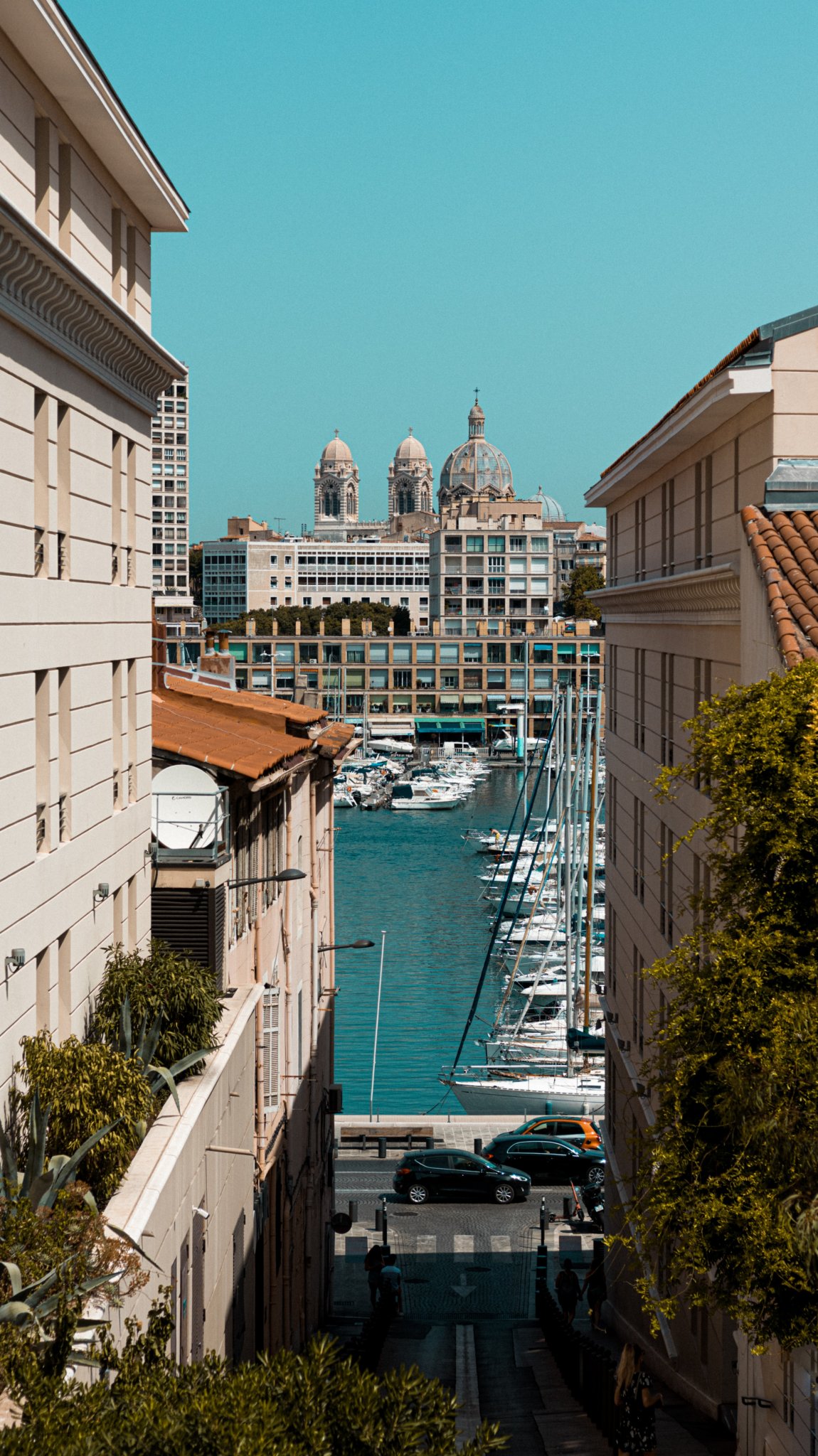 7 Best Places to Stay in Marseille This Summer