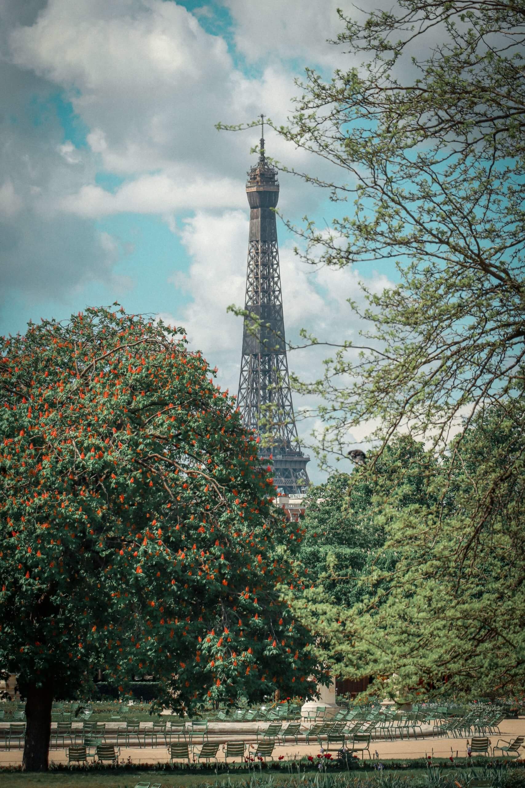 How To Spend Your Sunday In Paris (Like A Français)